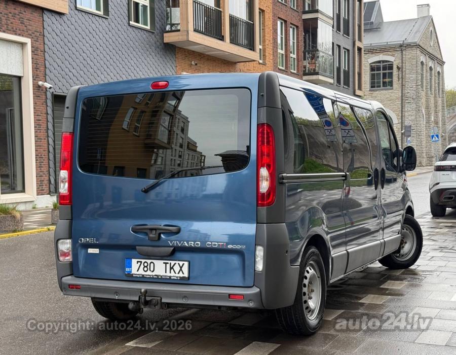 Zils Opel Vivaro 2014 Tallina, ar dzinēja tilpumu 2.00 L un nobraukumu 208 tūkst. km par 11500 €, foto 14 vietnē AUTOMOTO.COM.LV