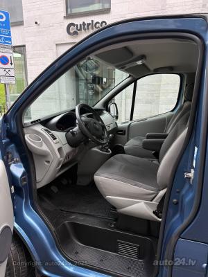 Zils Opel Vivaro 2014 Tallina, ar dzinēja tilpumu 2.00 L un nobraukumu 208 tūkst. km par 11500 €, foto 31 vietnē AUTOMOTO.COM.LV