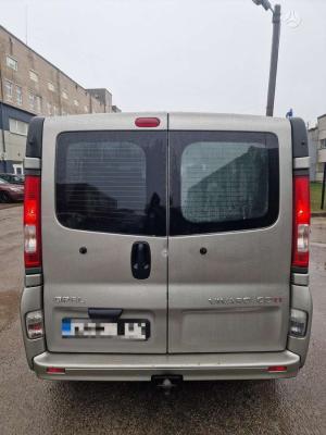 Brūns Opel Vivaro 2012 Klaipėda, ar dzinēja tilpumu 2.00 L un nobraukumu 111 tūkst. km par 6800 €, foto 4 vietnē AUTOMOTO.COM.LV