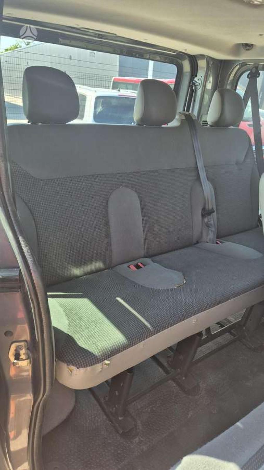 Brūns Opel Vivaro 2012 Kauņa, ar dzinēja tilpumu 2.00 L un nobraukumu 263 tūkst. km par 6300 €, foto 8 vietnē AUTOMOTO.COM.LV