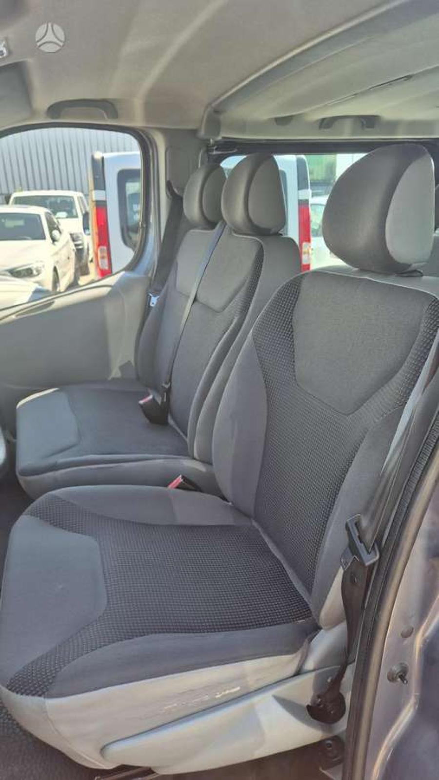 Brūns Opel Vivaro 2012 Kauņa, ar dzinēja tilpumu 2.00 L un nobraukumu 263 tūkst. km par 6300 €, foto 11 vietnē AUTOMOTO.COM.LV