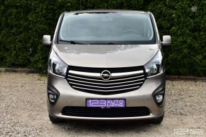 Brown Opel Vivaro 2017 in Kretinga, with an engine capacity of 1.60 L and mileage of 237 thousand km for 12999 €, photo 4 on AUTOMOTO.COM.LV