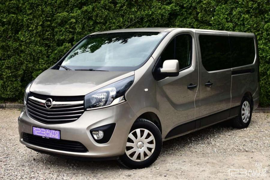 Brown Opel Vivaro 2017 in Kretinga, with an engine capacity of 1.60 L and mileage of 237 thousand km for 12999 €, photo 1 on AUTOMOTO.COM.LV