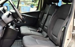 Brown Opel Vivaro 2017 in Kretinga, with an engine capacity of 1.60 L and mileage of 237 thousand km for 12999 €, photo 14 on AUTOMOTO.COM.LV