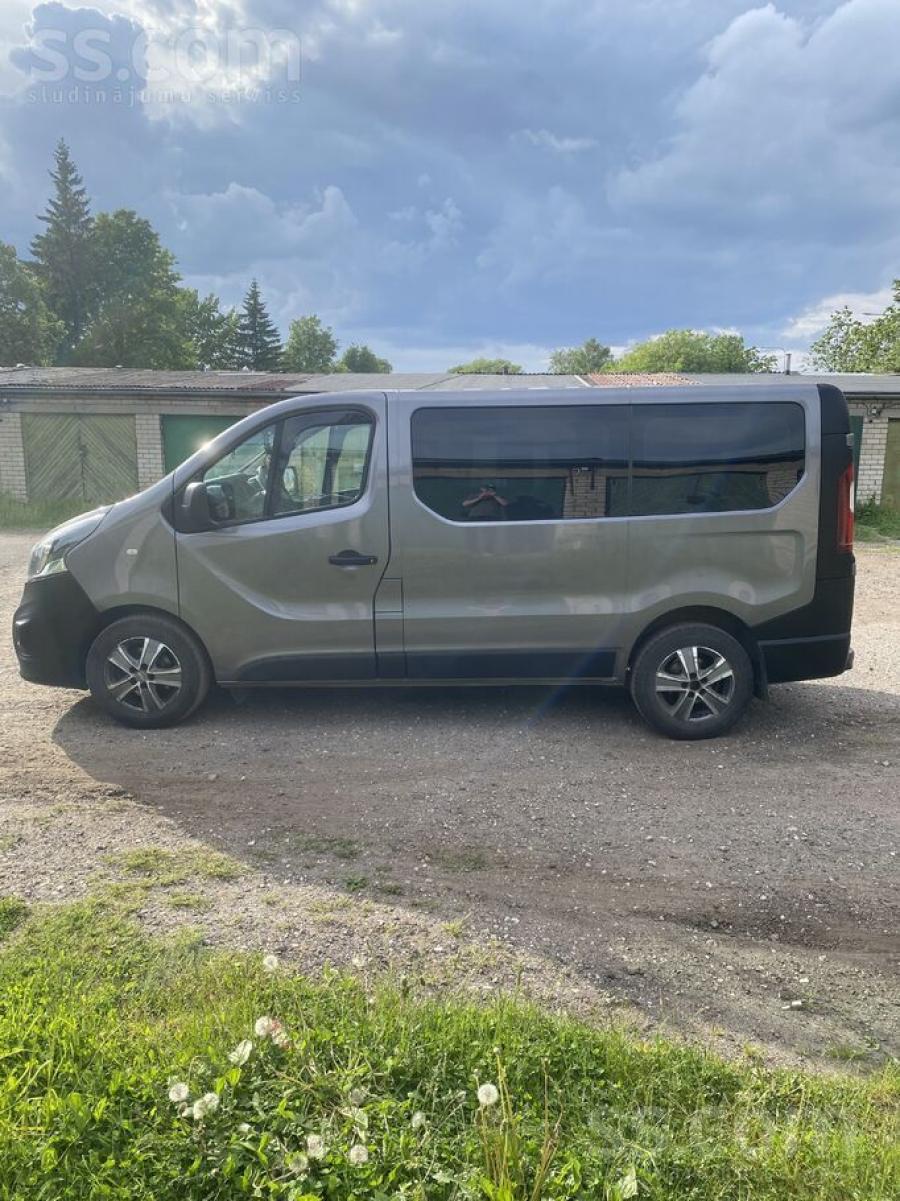 Brūns Opel Vivaro 2015 Rīga, ar dzinēja tilpumu 1.60 L un nobraukumu 290 tūkst. km par 11500 €, foto 3 vietnē AUTOMOTO.COM.LV