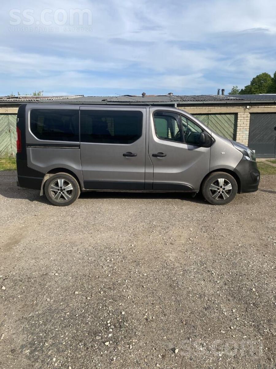 Brūns Opel Vivaro 2015 Rīga, ar dzinēja tilpumu 1.60 L un nobraukumu 290 tūkst. km par 11500 €, foto 7 vietnē AUTOMOTO.COM.LV