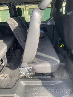 Brūns Opel Vivaro 2015 Rīga, ar dzinēja tilpumu 1.60 L un nobraukumu 290 tūkst. km par 11500 €, foto 19 vietnē AUTOMOTO.COM.LV