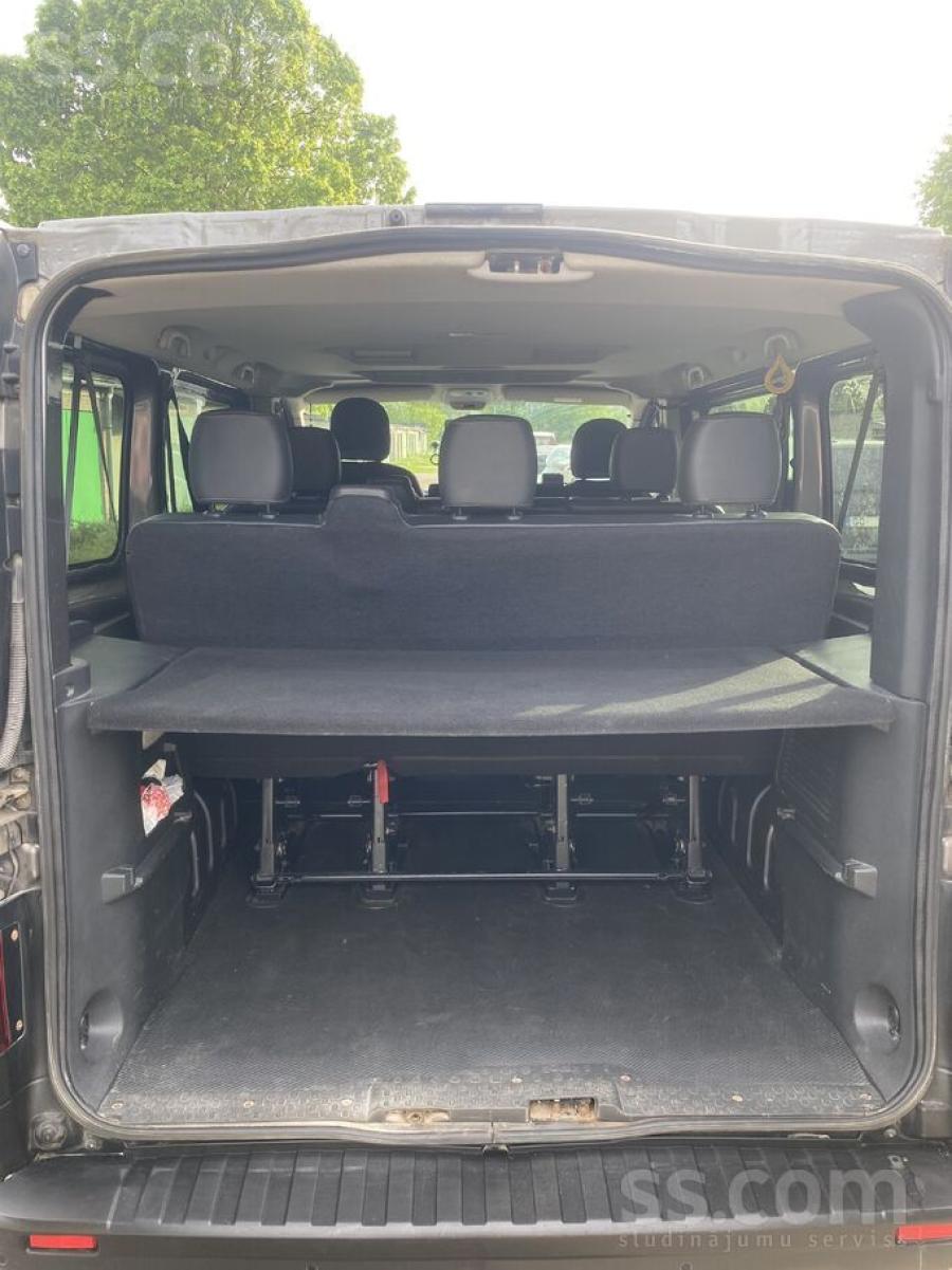 Brūns Opel Vivaro 2015 Rīga, ar dzinēja tilpumu 1.60 L un nobraukumu 290 tūkst. km par 11500 €, foto 20 vietnē AUTOMOTO.COM.LV