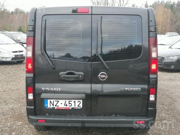 Brown Opel Vivaro 2015 in Valmiera, with an engine capacity of 1.60 L and mileage of 353 thousand km for 11900 €, photo 3 on AUTOMOTO.COM.LV