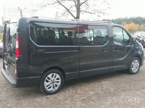 Brown Opel Vivaro 2015 in Valmiera, with an engine capacity of 1.60 L and mileage of 353 thousand km for 11900 €, photo 4 on AUTOMOTO.COM.LV