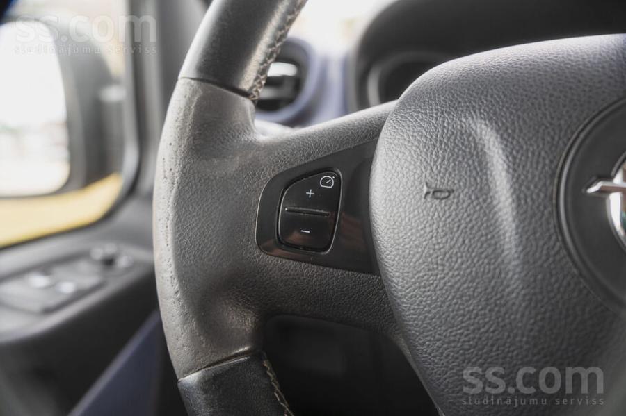 Brūns Opel Vivaro 2017 Rīga, ar dzinēja tilpumu 1.60 L un nobraukumu 307 tūkst. km par 9990 €, foto 19 vietnē AUTOMOTO.COM.LV