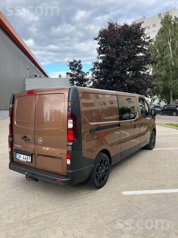 Opel Vivaro 2017 in Riga on AUTOMOTO.COM.LV Brown Opel Vivaro 2017 in Riga, with an engine capacity of 1.60 L and mileage of 300 thousand km for 9895 €, photo 6 on AUTOMOTO.COM.LV