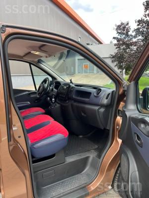 Brūns Opel Vivaro 2017 Rīga, ar dzinēja tilpumu 1.60 L un nobraukumu 300 tūkst. km par 9895 €, foto 8 vietnē AUTOMOTO.COM.LV