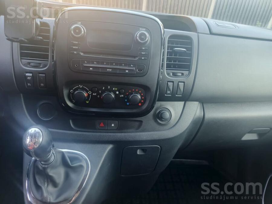 Brūns Opel Vivaro 2018 Rīga, ar dzinēja tilpumu 1.60 L un nobraukumu 240 tūkst. km par 16500 €, foto 11 vietnē AUTOMOTO.COM.LV