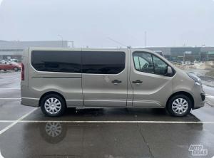 Brown Opel Vivaro 2019 in Vilnius, with an engine capacity of 1.60 L and mileage of 270 thousand km for 10900 €, photo 3 on AUTOMOTO.COM.LV