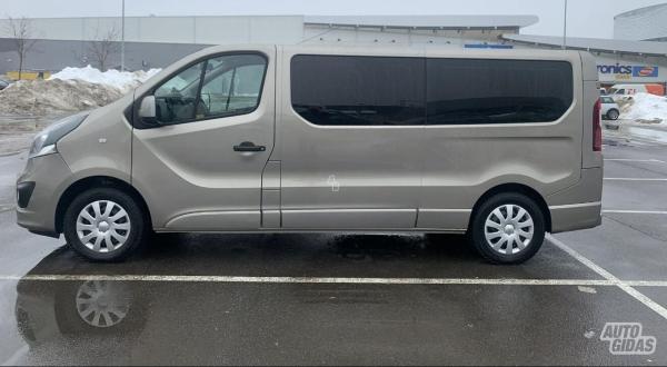 Brown Opel Vivaro 2019 in Vilnius, with an engine capacity of 1.60 L and mileage of 270 thousand km for 10900 €, photo 3 on AUTOMOTO.COM.LV