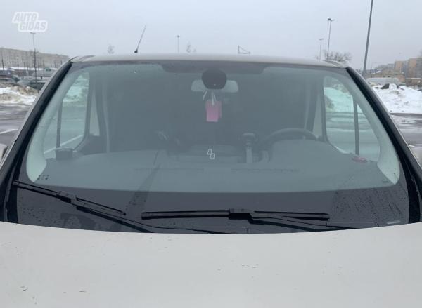 Brown Opel Vivaro 2019 in Vilnius, with an engine capacity of 1.60 L and mileage of 270 thousand km for 10900 €, photo 4 on AUTOMOTO.COM.LV