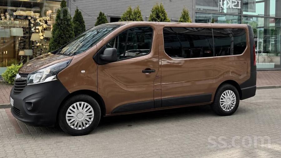 Brown Opel Vivaro 2016 in Riga, with an engine capacity of 1.60 L and mileage of 192 thousand km for 7600 €, photo 1 on AUTOMOTO.COM.LV