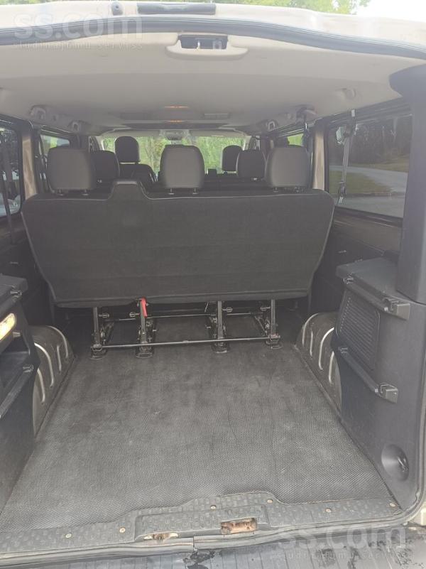 Brūns Opel Vivaro 2016 Rīga, ar dzinēja tilpumu 1.60 L un nobraukumu 348 tūkst. km par 10650 €, foto 9 vietnē AUTOMOTO.COM.LV