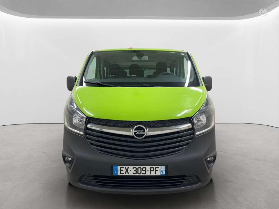 Green Opel Vivaro 2018 in Marijampole, with an engine capacity of 1.60 L and mileage of 258 thousand km for 13298 €, photo 2 on AUTOMOTO.COM.LV