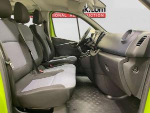 Green Opel Vivaro 2018 in Marijampole, with an engine capacity of 1.60 L and mileage of 258 thousand km for 13298 €, photo 11 on AUTOMOTO.COM.LV