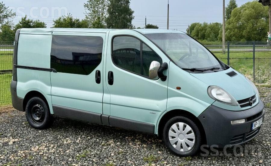 Zaļš Opel Vivaro 2003 Rīga, ar dzinēja tilpumu 1.90 L un nobraukumu 298 tūkst. km par 2150 €, foto 4 vietnē AUTOMOTO.COM.LV