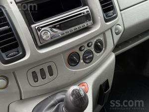 Zaļš Opel Vivaro 2003 Rīga, ar dzinēja tilpumu 1.90 L un nobraukumu 298 tūkst. km par 2150 €, foto 11 vietnē AUTOMOTO.COM.LV