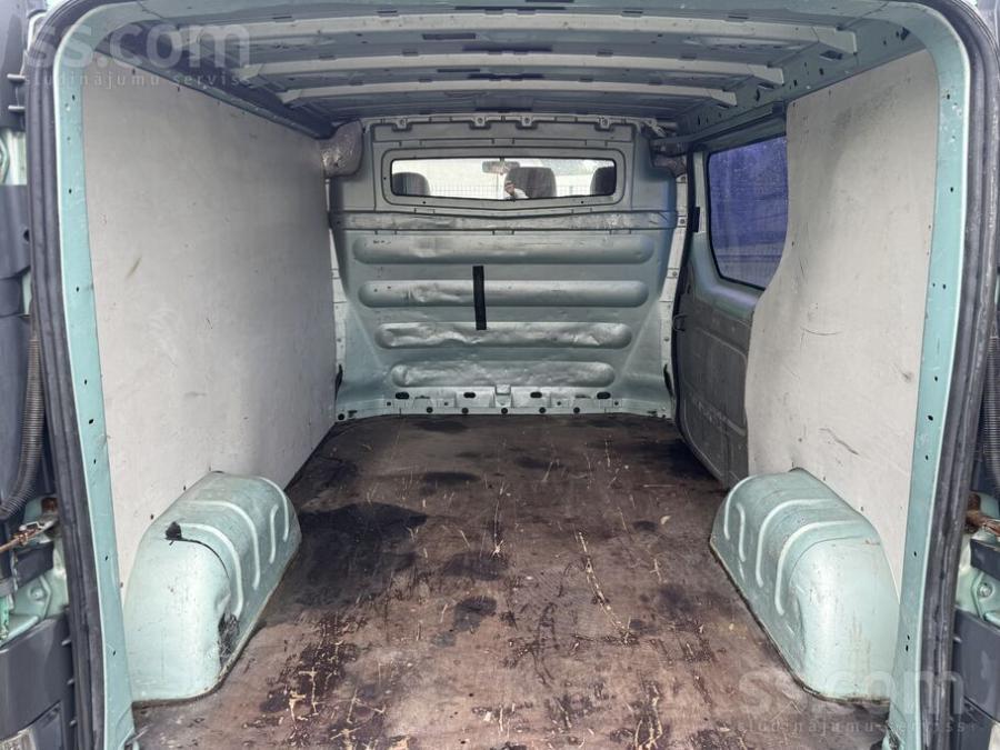 Zaļš Opel Vivaro 2003 Rīga, ar dzinēja tilpumu 1.90 L un nobraukumu 298 tūkst. km par 2150 €, foto 14 vietnē AUTOMOTO.COM.LV