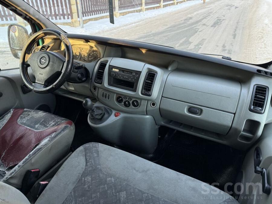 Zaļš Opel Vivaro 2004 Rīga, ar dzinēja tilpumu 1.90 L un nobraukumu 424 tūkst. km par 2990 €, foto 10 vietnē AUTOMOTO.COM.LV
