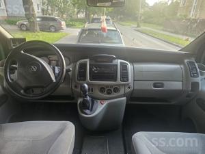 Green Opel Vivaro 2004 in Riga, with an engine capacity of 2.50 L and mileage of 365 thousand km for 3700 €, photo 6 on AUTOMOTO.COM.LV