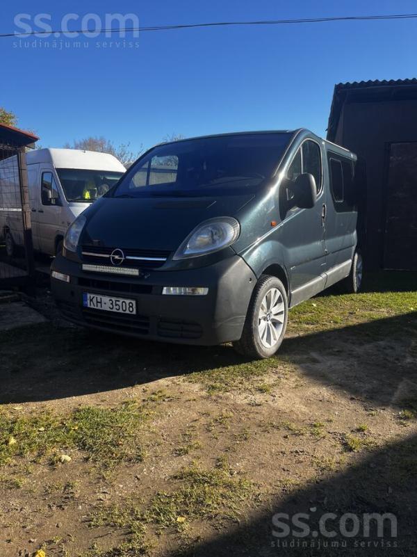Zaļš Opel Vivaro 2004 Alūksne, ar dzinēja tilpumu 1.90 L un nobraukumu 428 tūkst. km par 3350 €, foto 1 vietnē AUTOMOTO.COM.LV