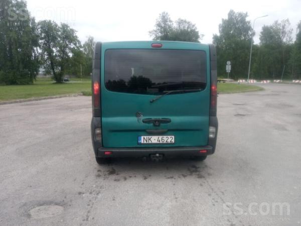 Zaļš Opel Vivaro 2006 Rīga, ar dzinēja tilpumu 2.50 L un nobraukumu 456 tūkst. km par 4900 €, foto 4 vietnē AUTOMOTO.COM.LV