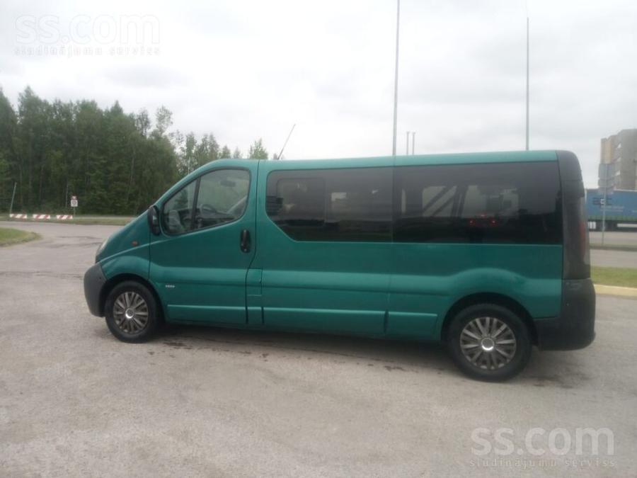 Green Opel Vivaro 2006 in Riga, with an engine capacity of 2.50 L and mileage of 456 thousand km for 4900 €, photo 6 on AUTOMOTO.COM.LV