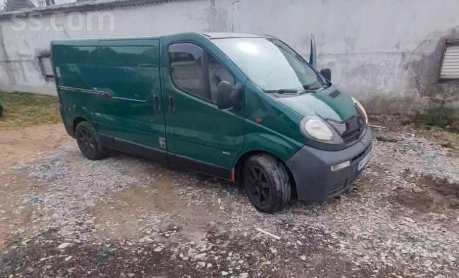 Zaļš Opel Vivaro 2006 Rīga, ar dzinēja tilpumu 2.50 L un nobraukumu 393 tūkst. km par 5800 €, foto 1 vietnē AUTOMOTO.COM.LV