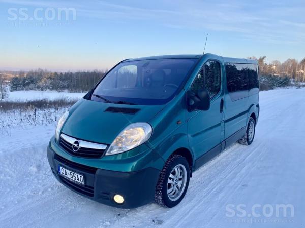 Zaļš Opel Vivaro 2007 Rēzekne, ar dzinēja tilpumu 2.50 L un nobraukumu 250 tūkst. km par 7150 €, foto 1 vietnē AUTOMOTO.COM.LV
