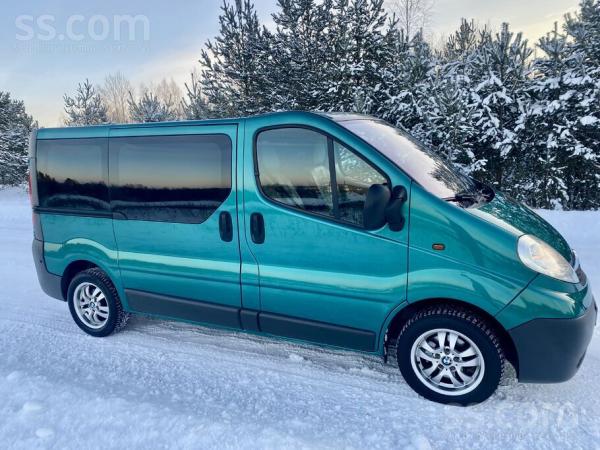Zaļš Opel Vivaro 2007 Rēzekne, ar dzinēja tilpumu 2.50 L un nobraukumu 250 tūkst. km par 7150 €, foto 5 vietnē AUTOMOTO.COM.LV