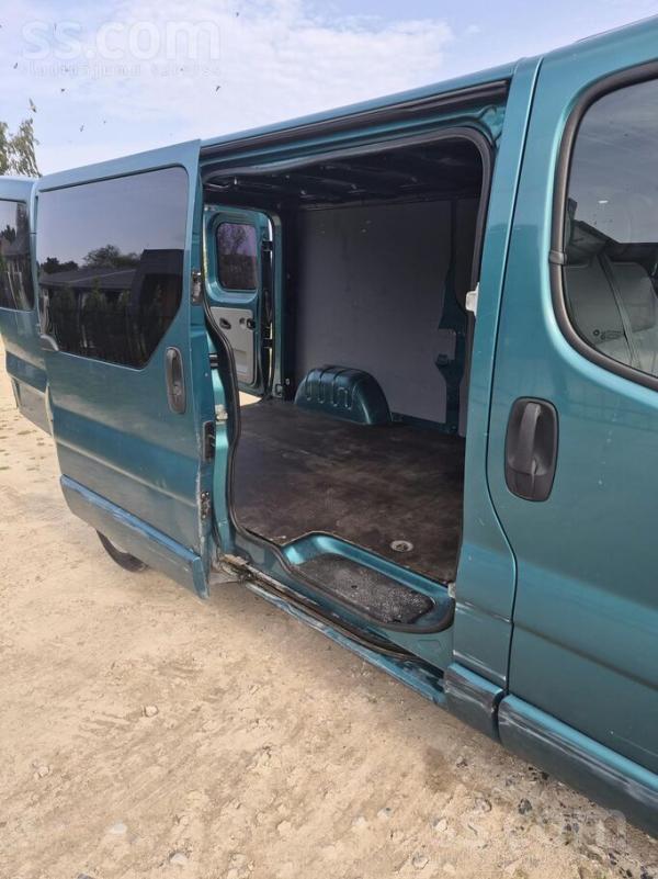 Opel Vivaro 2007 Rīga vietnē Zaļš Opel Vivaro 2007 Rīga, ar dzinēja tilpumu 2.00 L un nobraukumu 352 tūkst. km par 4250 €, foto 7 vietnē AUTOMOTO.COM.LV