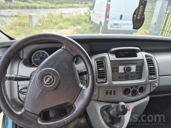 Opel Vivaro 2007 Rīga vietnē Zaļš Opel Vivaro 2007 Rīga, ar dzinēja tilpumu 2.00 L un nobraukumu 352 tūkst. km par 4250 €, foto 9 vietnē AUTOMOTO.COM.LV