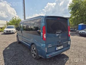 Green Opel Vivaro 2009 in Riga, with an engine capacity of 2.00 L and mileage of 217 thousand km for 8390 €, photo 8 on AUTOMOTO.COM.LV
