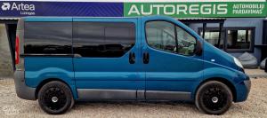 Green Opel Vivaro 2010 in Kretinga, with an engine capacity of 2.00 L and mileage of 243 thousand km for 7450 €, photo 6 on AUTOMOTO.COM.LV