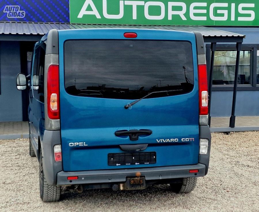 Green Opel Vivaro 2010 in Kretinga, with an engine capacity of 2.00 L and mileage of 243 thousand km for 7450 €, photo 9 on AUTOMOTO.COM.LV