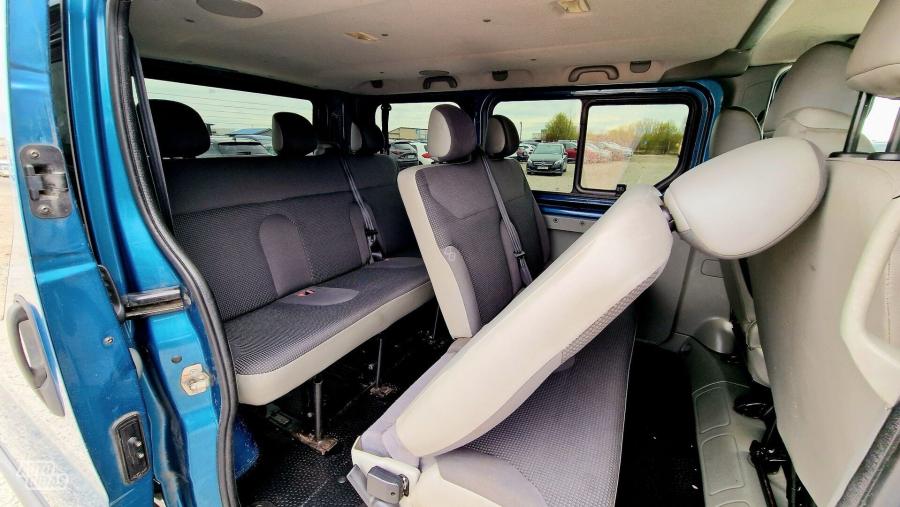 Green Opel Vivaro 2010 in Kretinga, with an engine capacity of 2.00 L and mileage of 243 thousand km for 7450 €, photo 20 on AUTOMOTO.COM.LV
