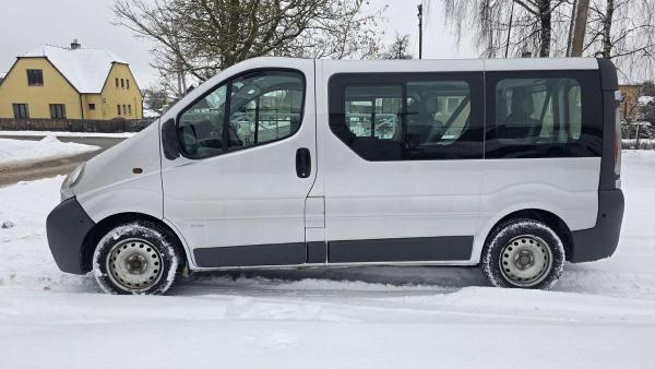 Pelēks Opel Vivaro 2003 Šauļi, ar dzinēja tilpumu 1.90 L un nobraukumu 298 tūkst. km par 4999 €, foto 2 vietnē AUTOMOTO.COM.LV
