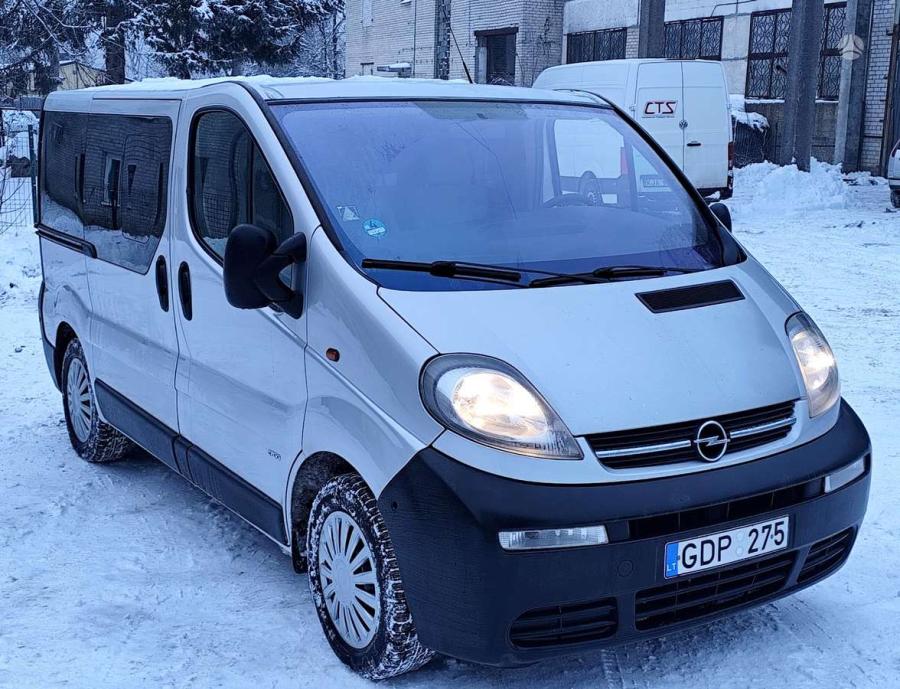 Pelēks Opel Vivaro 2003 Šilutė, ar dzinēja tilpumu 1.90 L un nobraukumu 350 tūkst. km par 4299 €, foto 4 vietnē AUTOMOTO.COM.LV