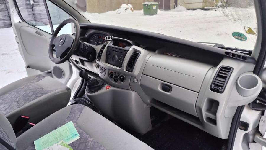 Pelēks Opel Vivaro 2003 Šilutė, ar dzinēja tilpumu 1.90 L un nobraukumu 350 tūkst. km par 4299 €, foto 23 vietnē AUTOMOTO.COM.LV