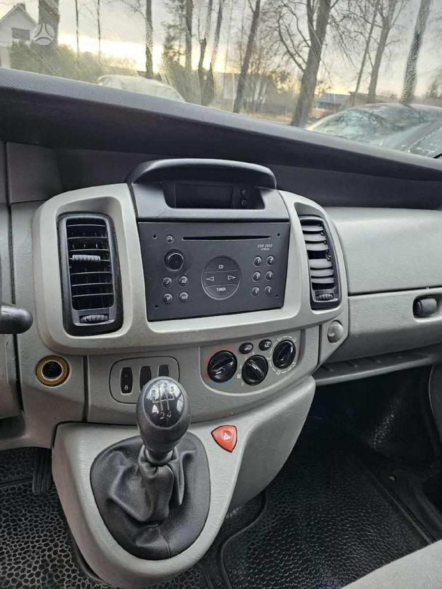 Pelēks Opel Vivaro 2003 Kauņa, ar dzinēja tilpumu 1.90 L un nobraukumu 269 tūkst. km par 2300 €, foto 14 vietnē AUTOMOTO.COM.LV