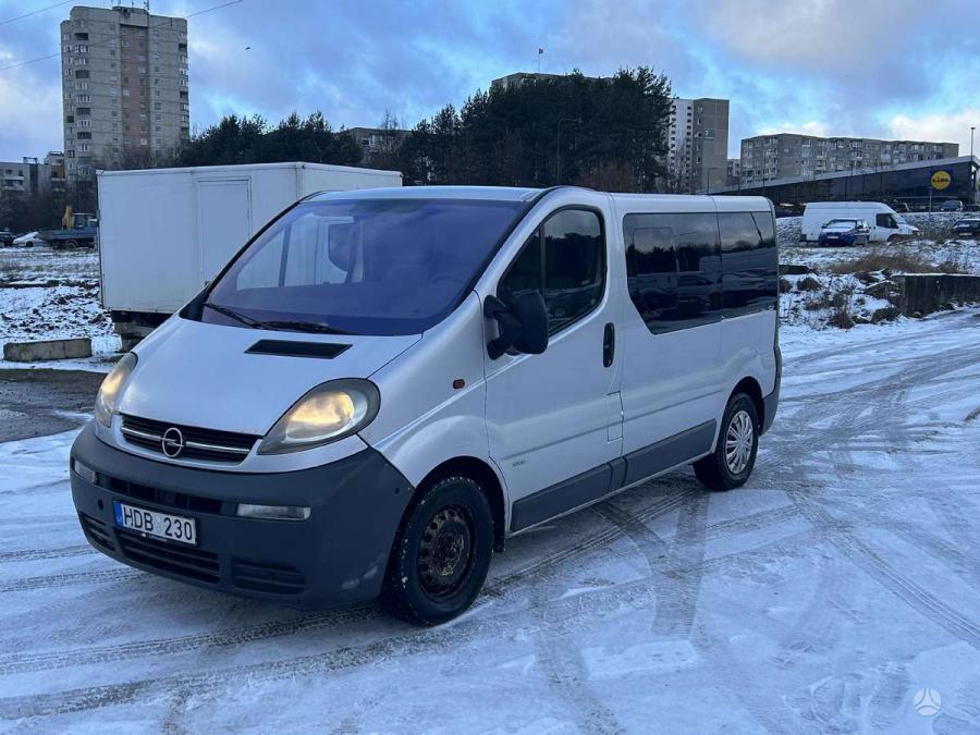 Pelēks Opel Vivaro 2004 Viļņa, ar dzinēja tilpumu 1.87 L un nobraukumu 459 tūkst. km par 1850 €, foto 1 vietnē AUTOMOTO.COM.LV