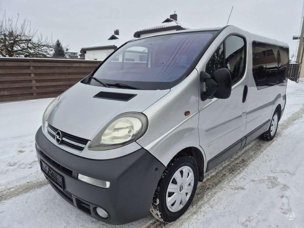 Pelēks Opel Vivaro 2004 Marijampole, ar dzinēja tilpumu 2.50 L un nobraukumu 238 tūkst. km par 6200 €, foto 2 vietnē AUTOMOTO.COM.LV