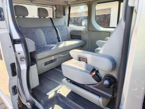 Grey Opel Vivaro 2005 in Marijampole, with an engine capacity of 1.87 L and mileage of 250 thousand km for 6600 €, photo 21 on AUTOMOTO.COM.LV