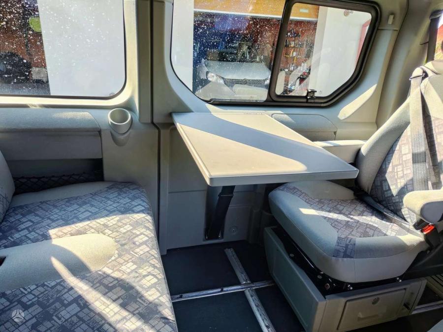 Grey Opel Vivaro 2005 in Marijampole, with an engine capacity of 1.87 L and mileage of 250 thousand km for 6600 €, photo 23 on AUTOMOTO.COM.LV
